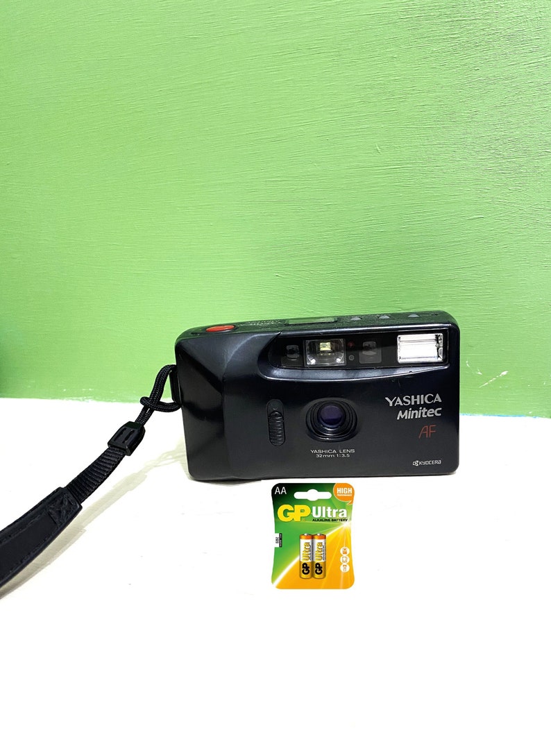 Vintage Yashica Minitec AF 35mm/ With Battery/compact Film - Etsy