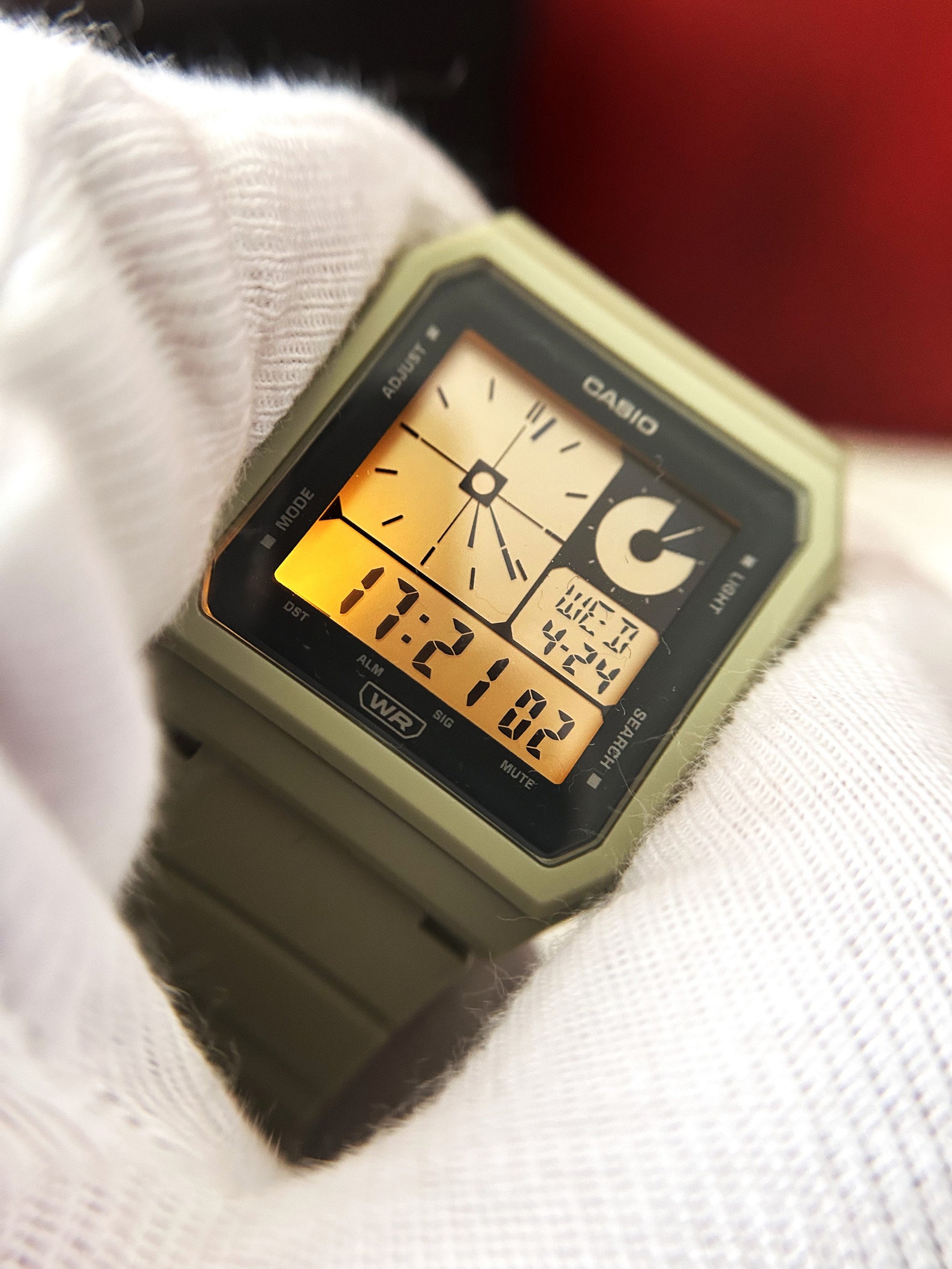 Unused Casio LF-20W Casio Twin Graph Cream Gradient Screen - Black ...