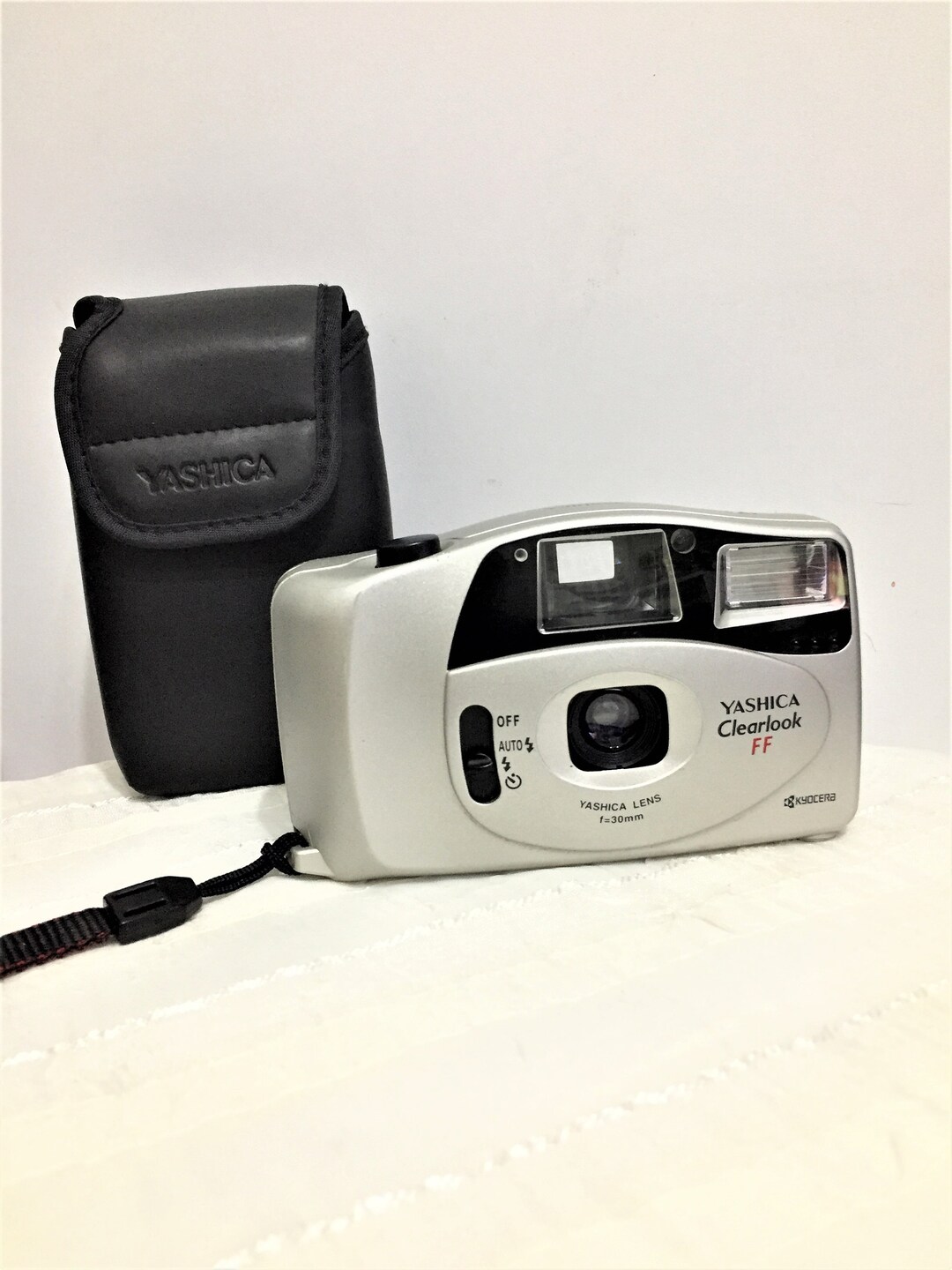 Silver RARE Color Vintage Yashica Clearlook FF/ Great Condition/ Fully Working/ Vintage Film ...
