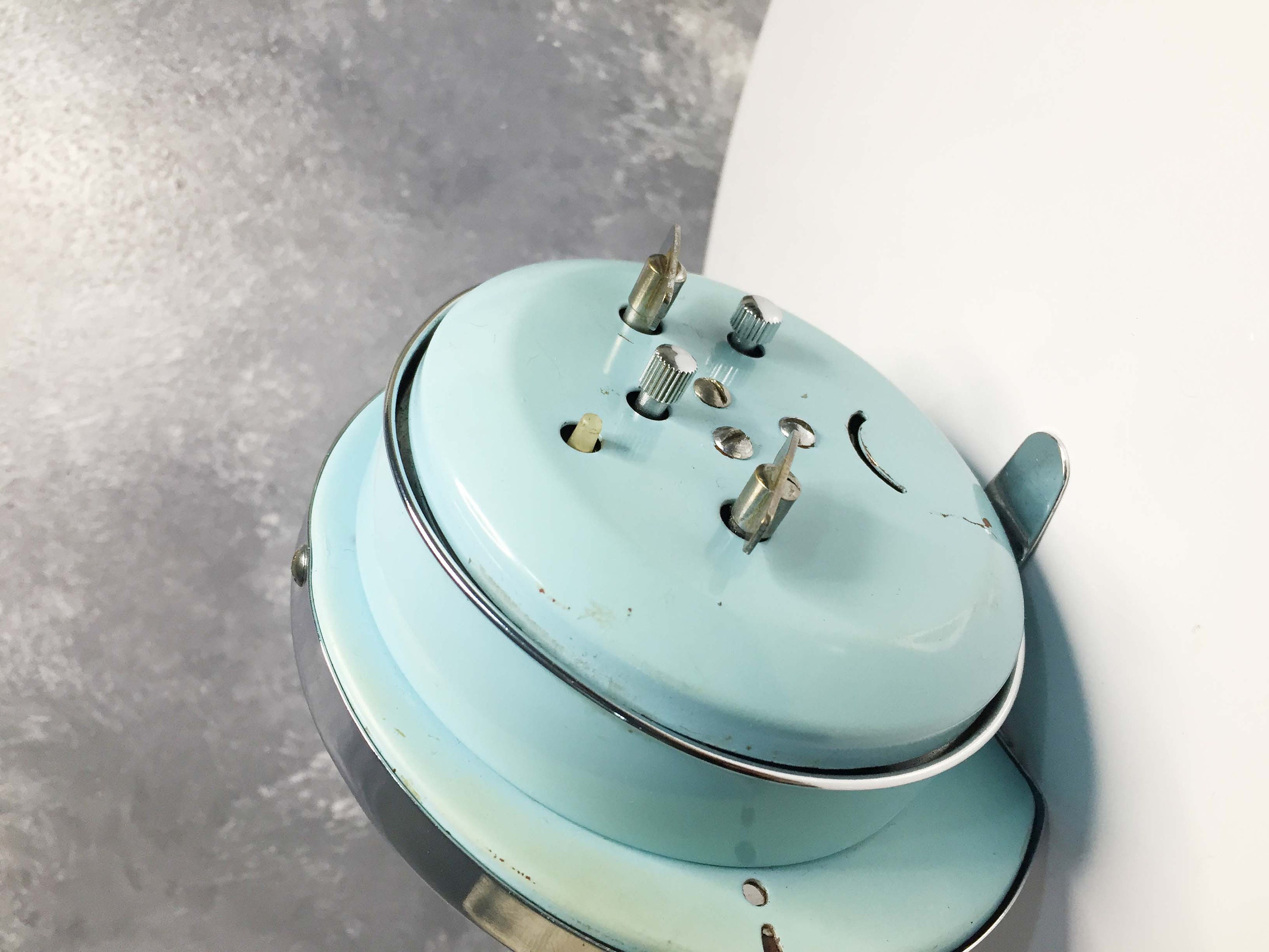 Vintage /antique 1960s Turquoise Metal Modern Alarm Clock / Mechanical ...