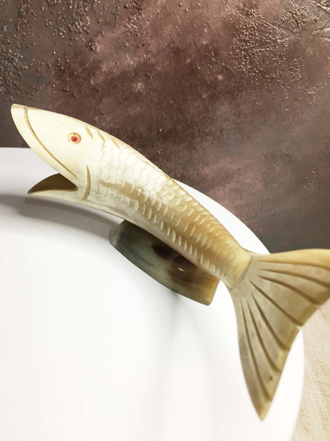 French Vintage Horn Fish Figurine / Home Decor/bone Fish - Etsy Norway