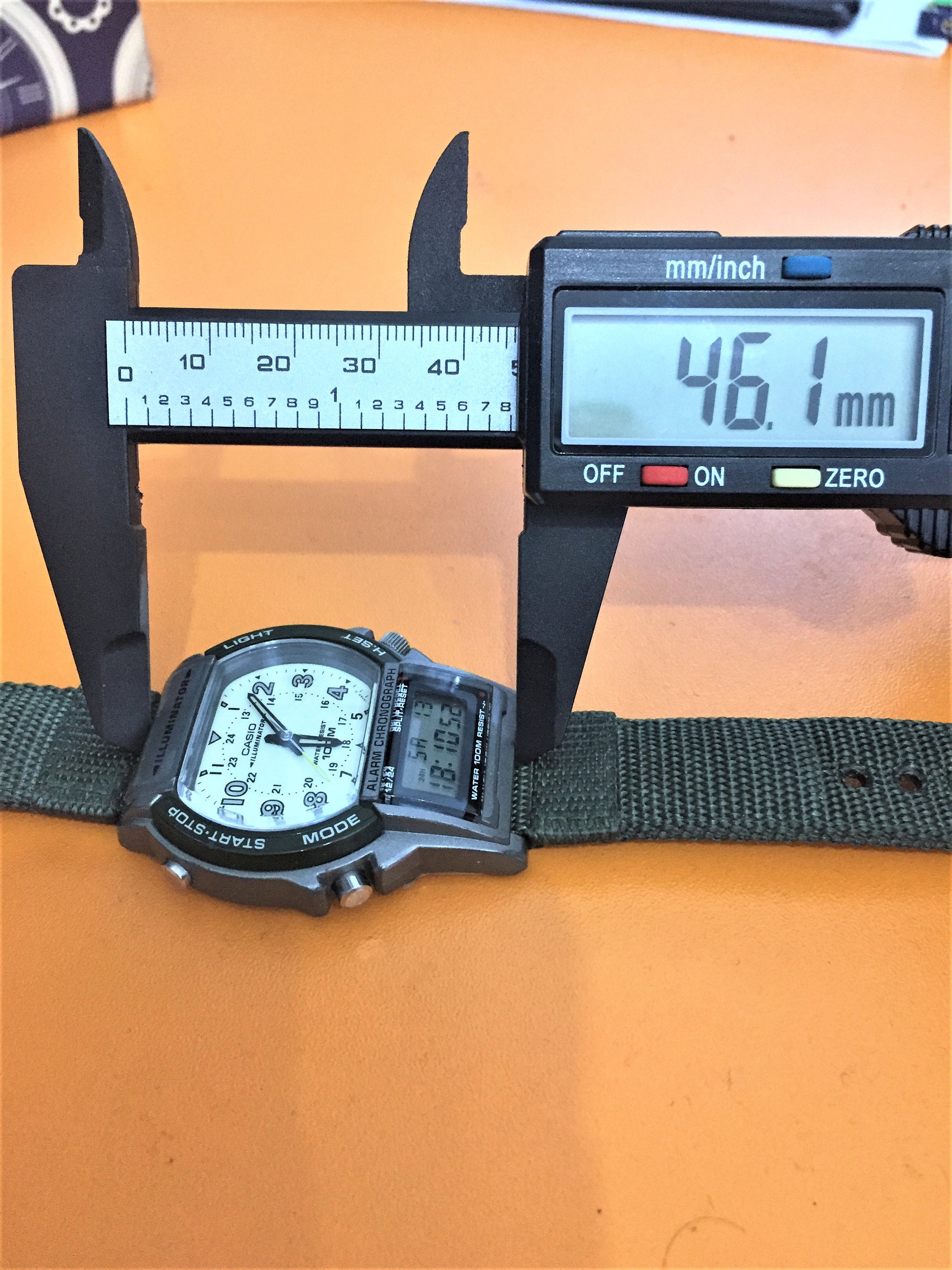 Wonderful Vintage Casio AW-61 1750 Watch Analog Digital / Japan ...