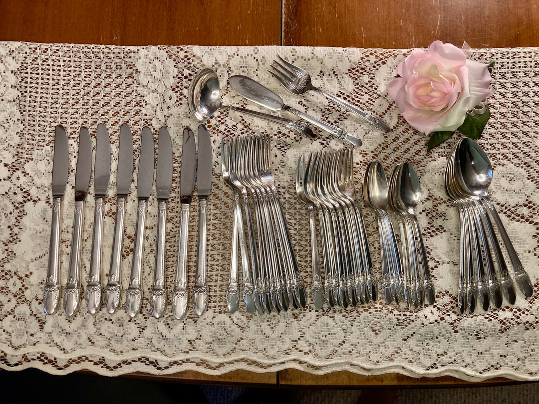 41 Pc First Love Pattern 8 Place Settings serving. Missing 2 Soup ...