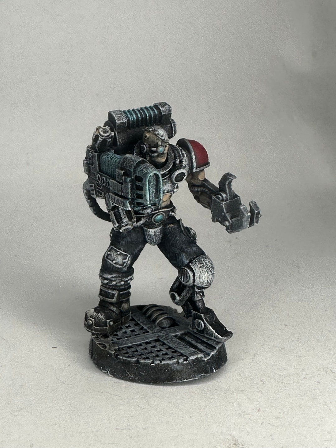 Painted Miniatures/stationforge Miniatures/scavenger Cyborg/servants ...