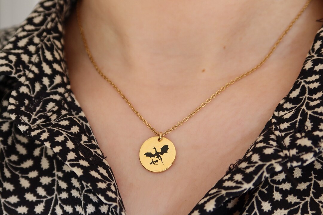 Fourth Wing Necklace | Rebbeca Yarros | Basgiath | Xaden | Violet ...