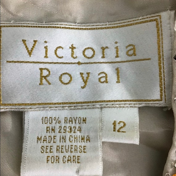 VICTORIA ROYALE Vintage 1960s Beige Beaded Long Sleev… - Gem