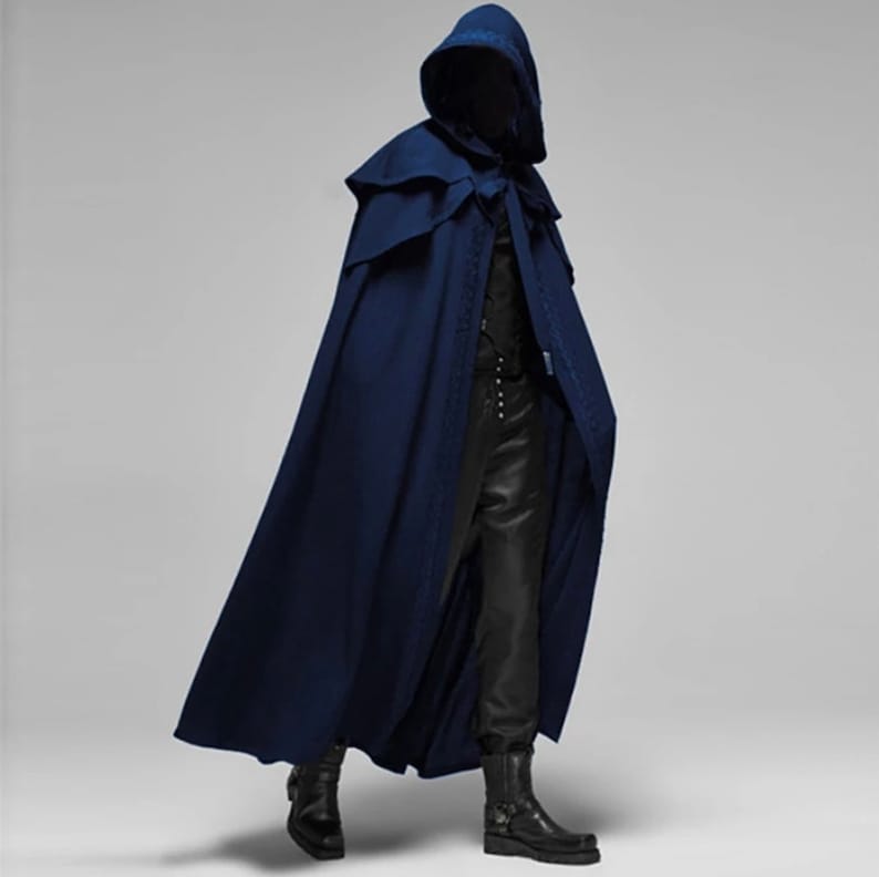 Long and/or full length cloaks should be in fashion. : r/The10thDentist