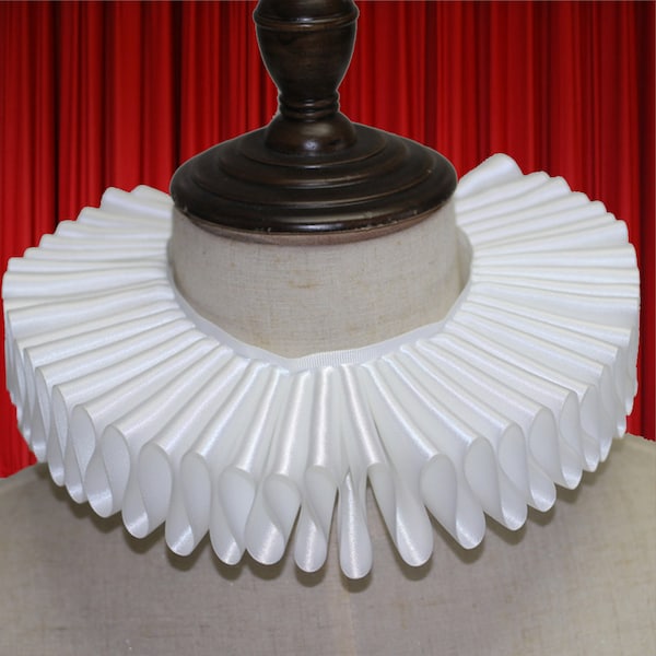Elizabethan Ruff - Etsy