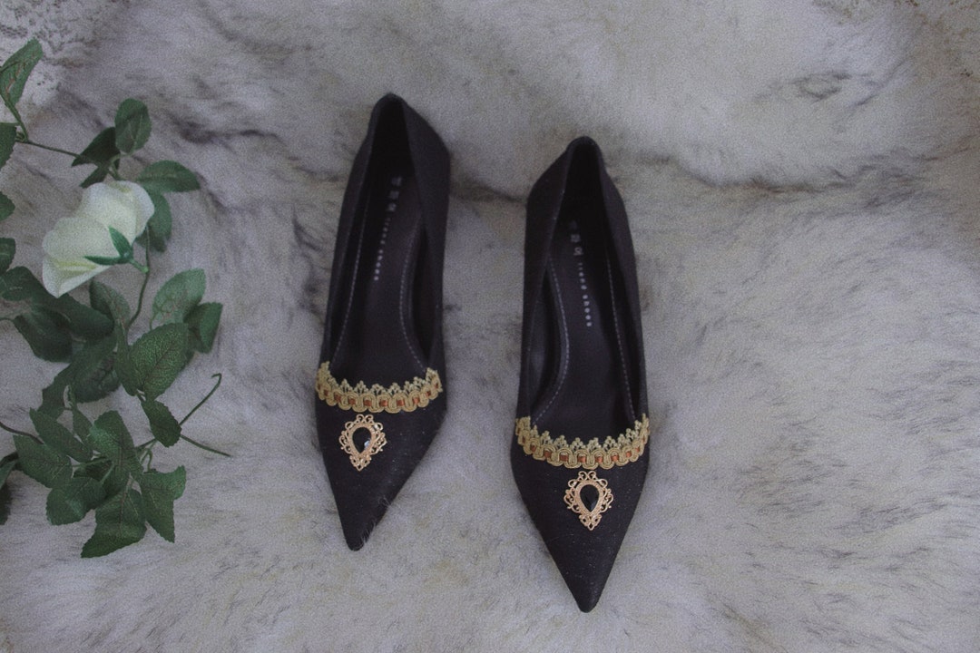 Black Silk Pumps Marie Antoinette Rococo Baroque Bridal Pumps Paris ...