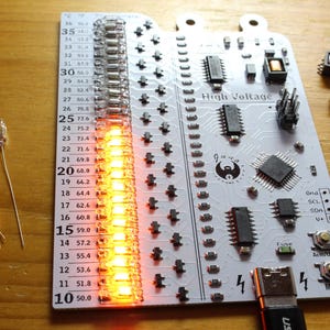 Juno 27 Neon Thermometer: A High Voltage Digital Temperature Retro Art ...