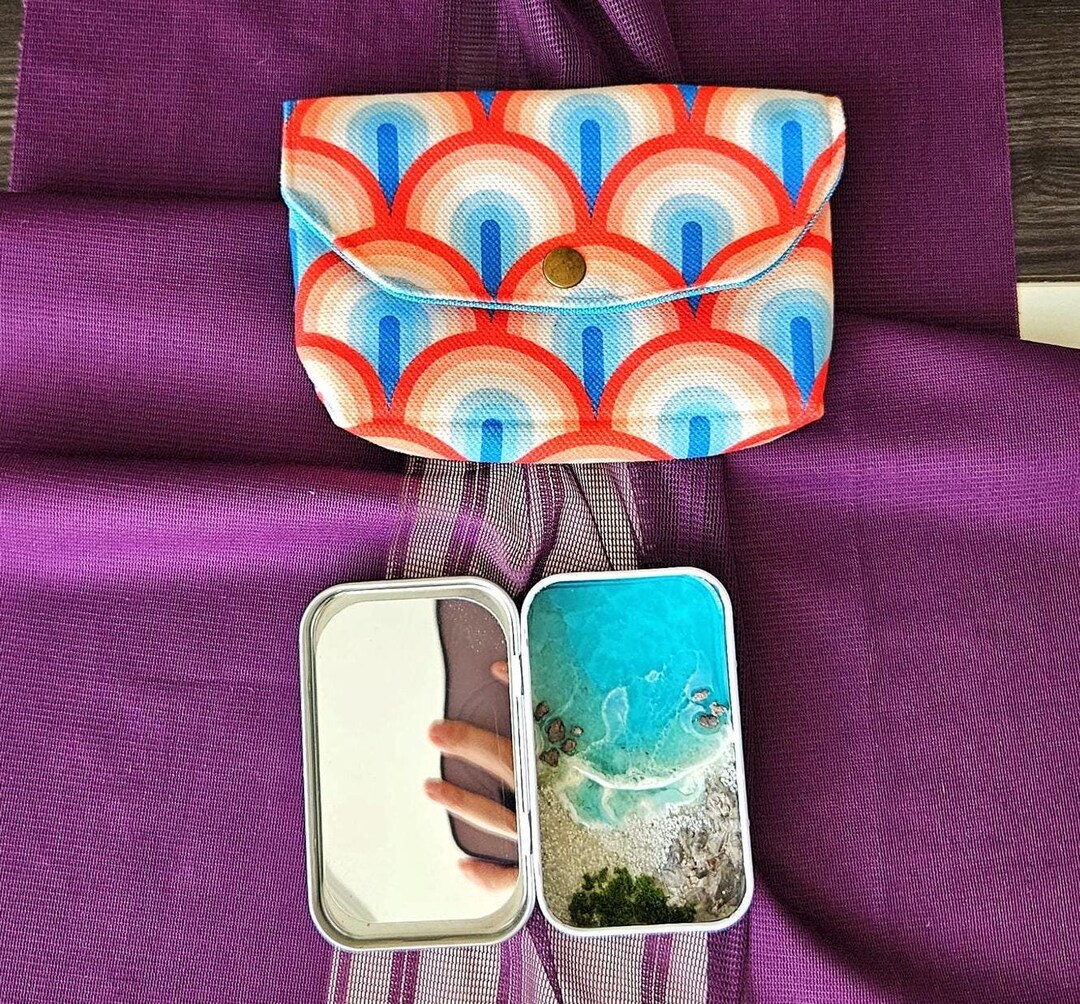 Ocean Themed Resin Art Compact Mirror With Case, Beach Vibes Pocket ...