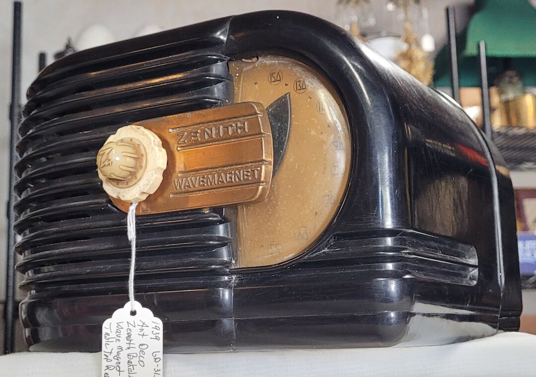 Art Deco 1939 Zenith Wave Magnet Tabletop Bakelite Radio - Etsy