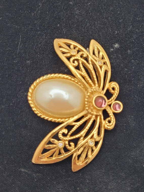 1970s Avon Bee Brooch: Faux Pearl Belly, Purple Rhine… - Gem
