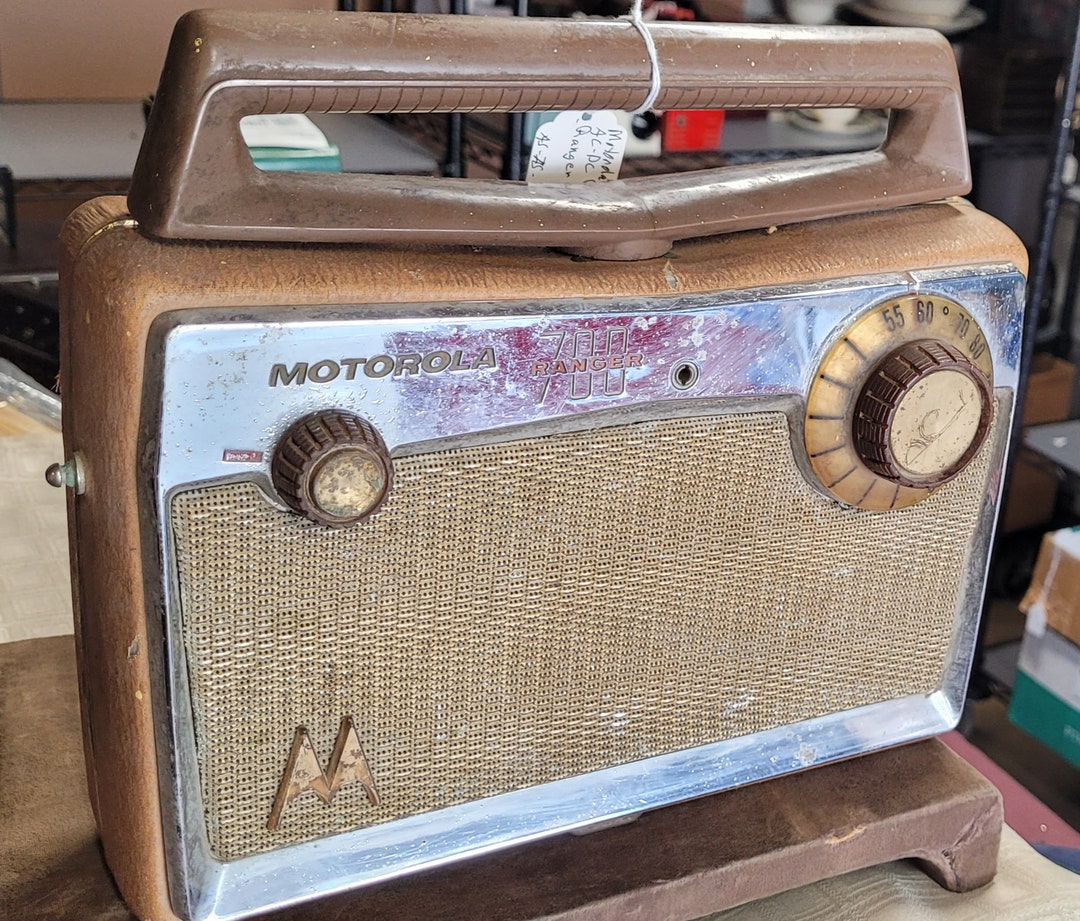 1957, Motorola AC/DC AM Portable Radio, Model 6P255, Ranger 700 Radio ...