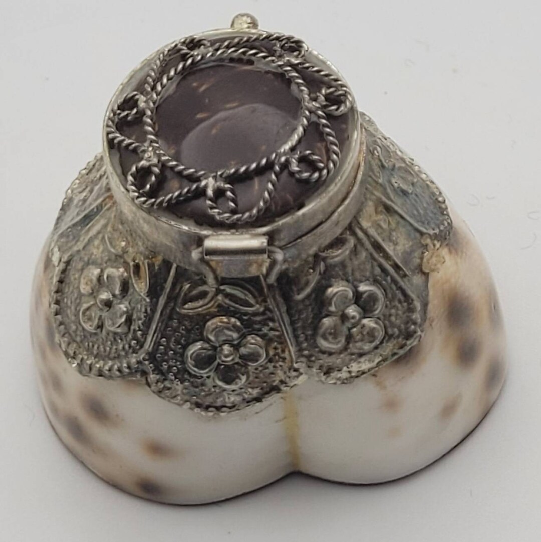 Middle Eastern, Shell Trinket Bottle - Etsy