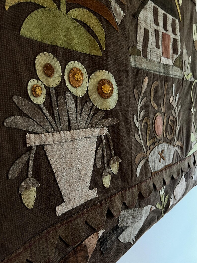Primitive Folk Art Wall Hanging, Table Topper Handmade Wool Applique - Etsy