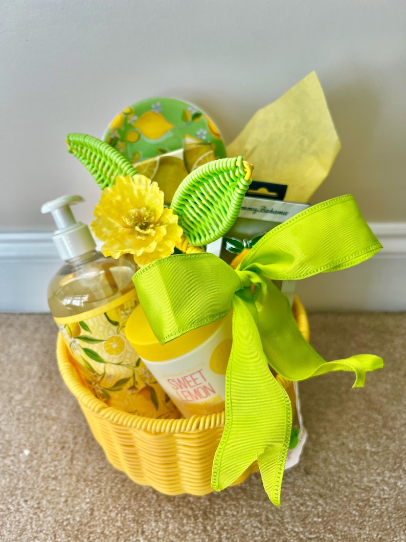 Lemon Themed Gift Basket* Gifts for Her* Housewarming Gifts* Hostess ...
