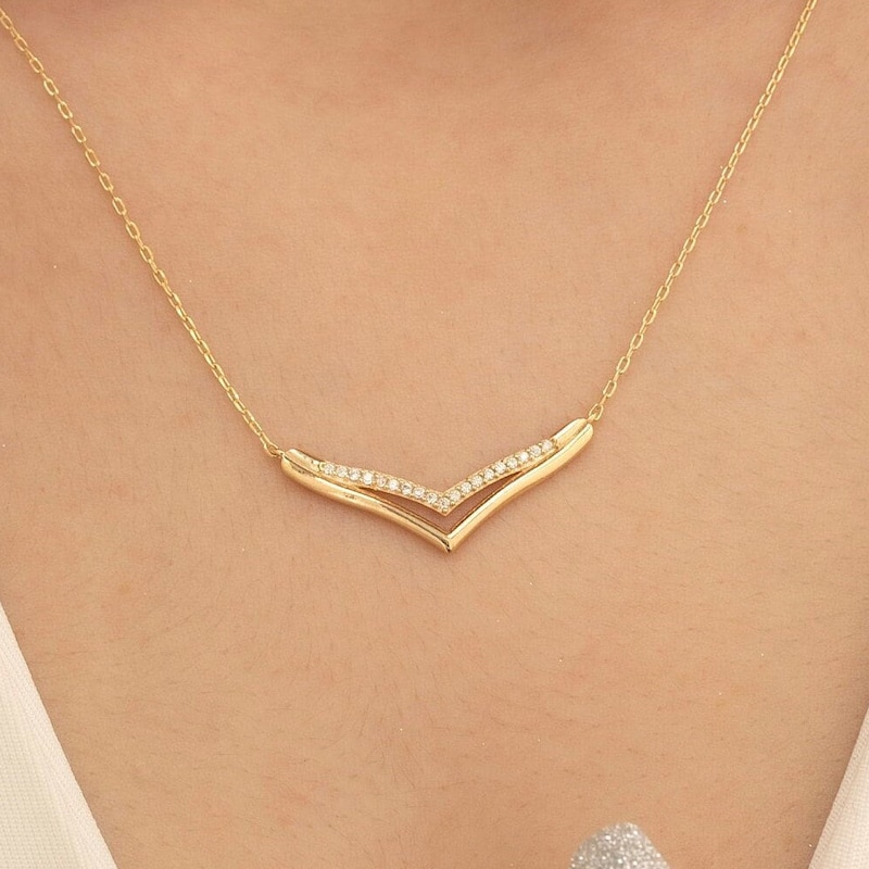 V Necklace - Etsy