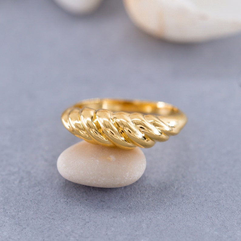 14k Dome Croissant Ring small Croissant Ring in Solid Gold - Etsy