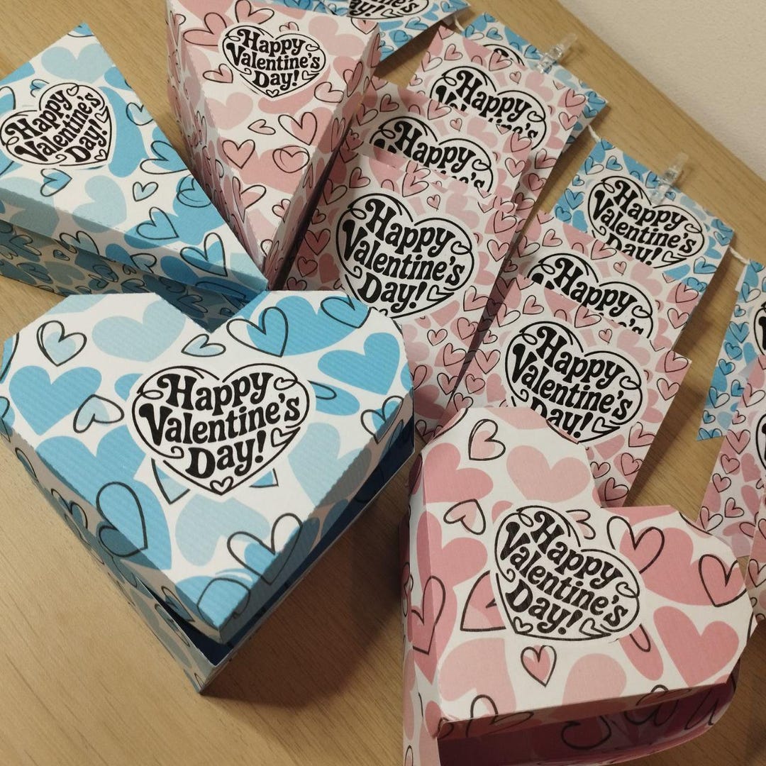 Bundle Valentine’s Day | DIY Heart Box, Banner and Triangular Box ...