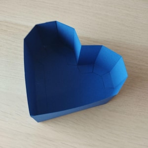 Heart-shaped Gift Box Template | Printable Valentine's Day Box | DIY ...