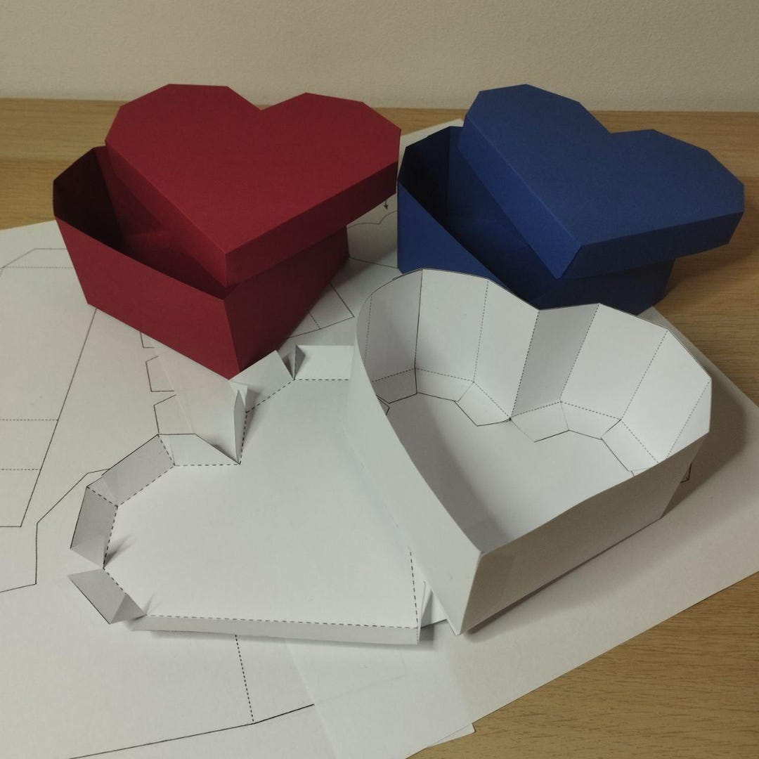 Heart-shaped Gift Box Template | Printable Valentine's Day Box | DIY ...