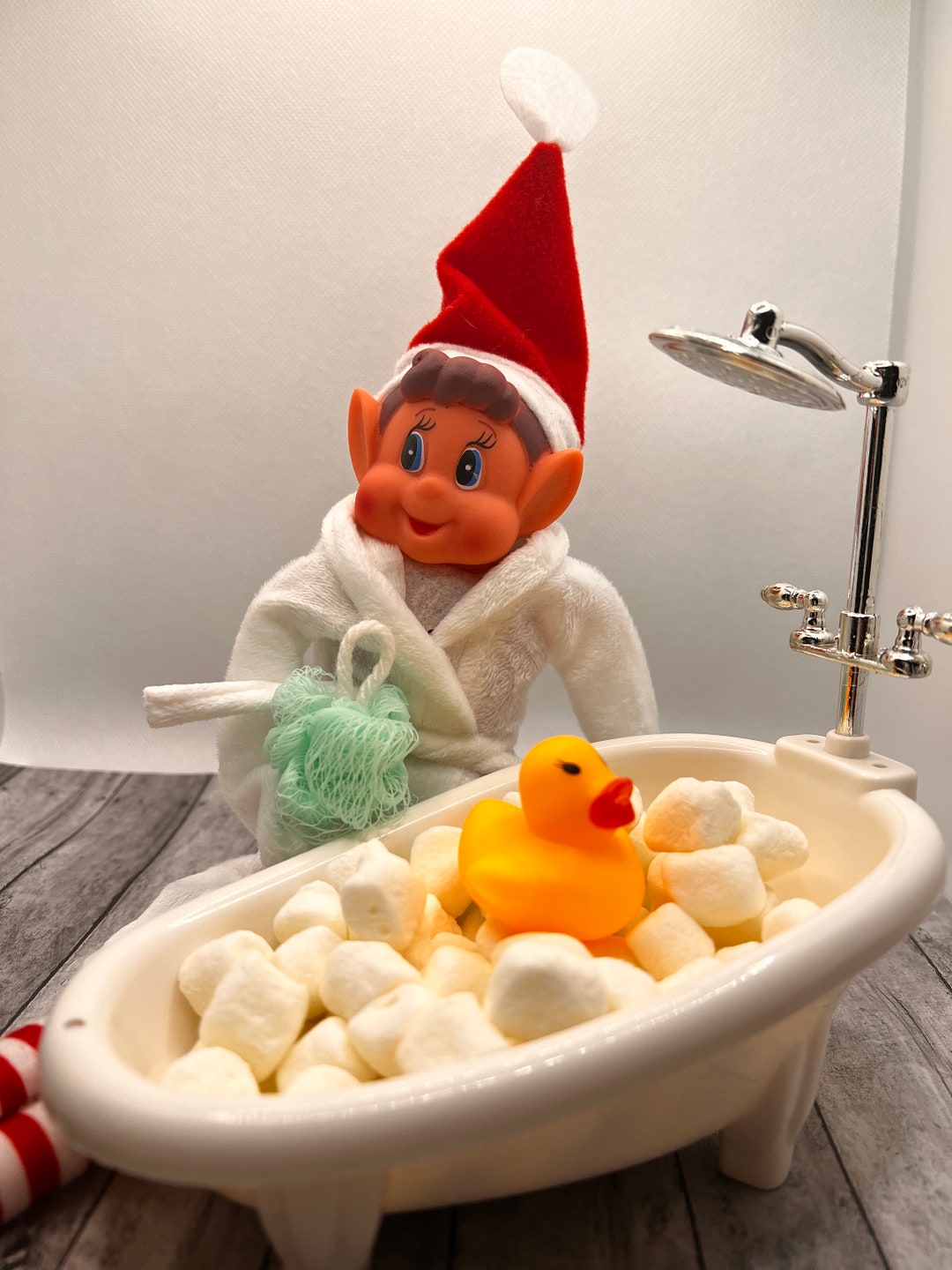 Bubble Bath Elf Kit: Christmas Elf Prop, Miniature Bathtub Scene - Etsy