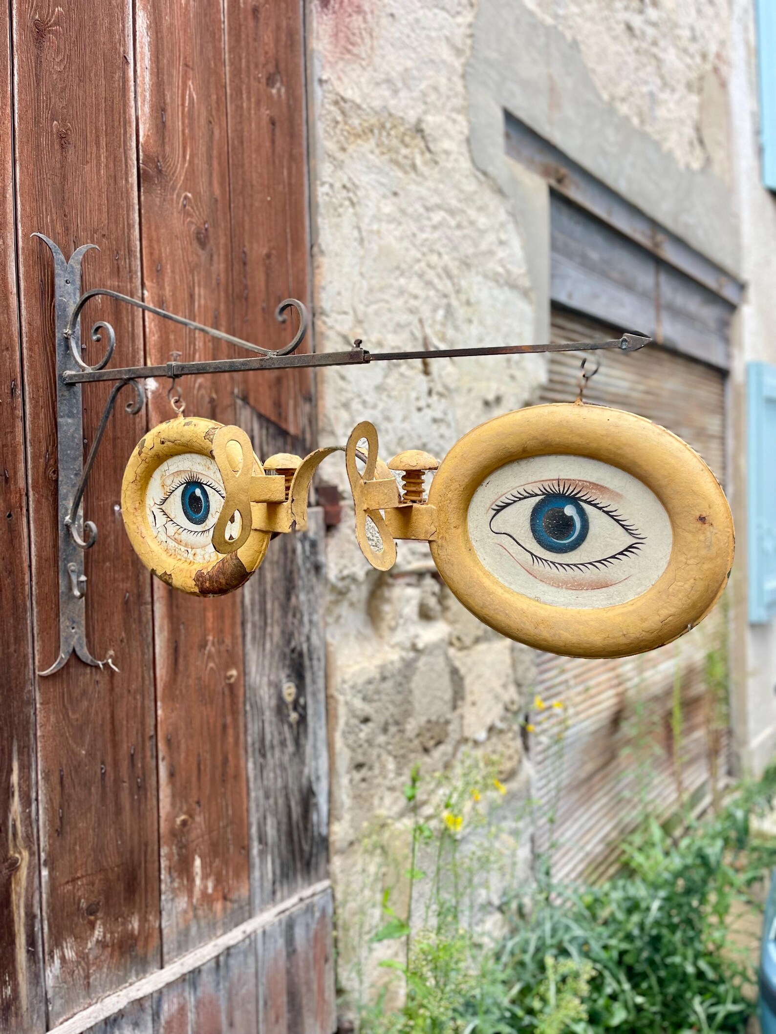 Antique Optometrist Trade Sign Wall Bracket Optical Antiques Yellow ...