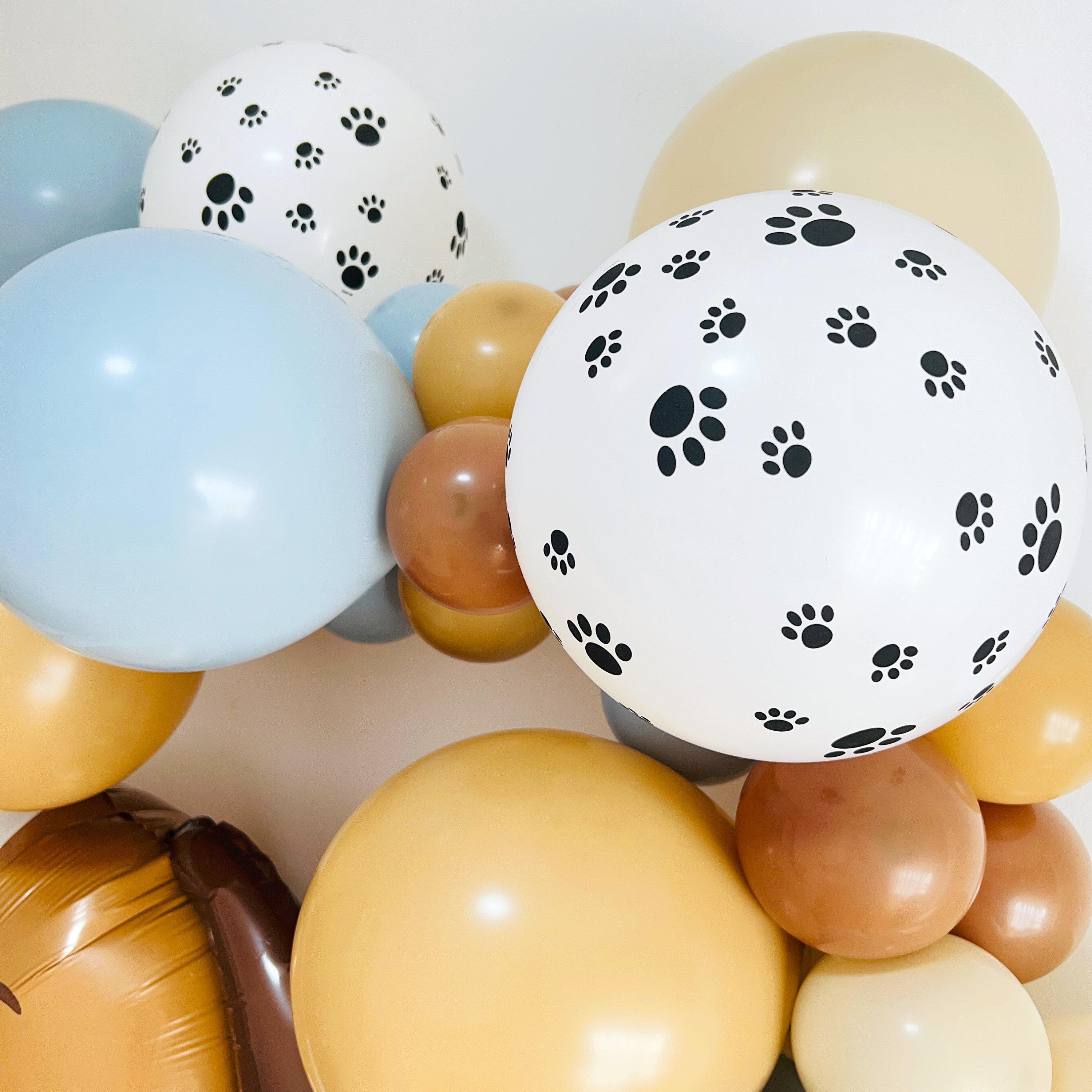 Puppy Balloon Garland, Puppy Birthday Decorations, Puppy Themed ...