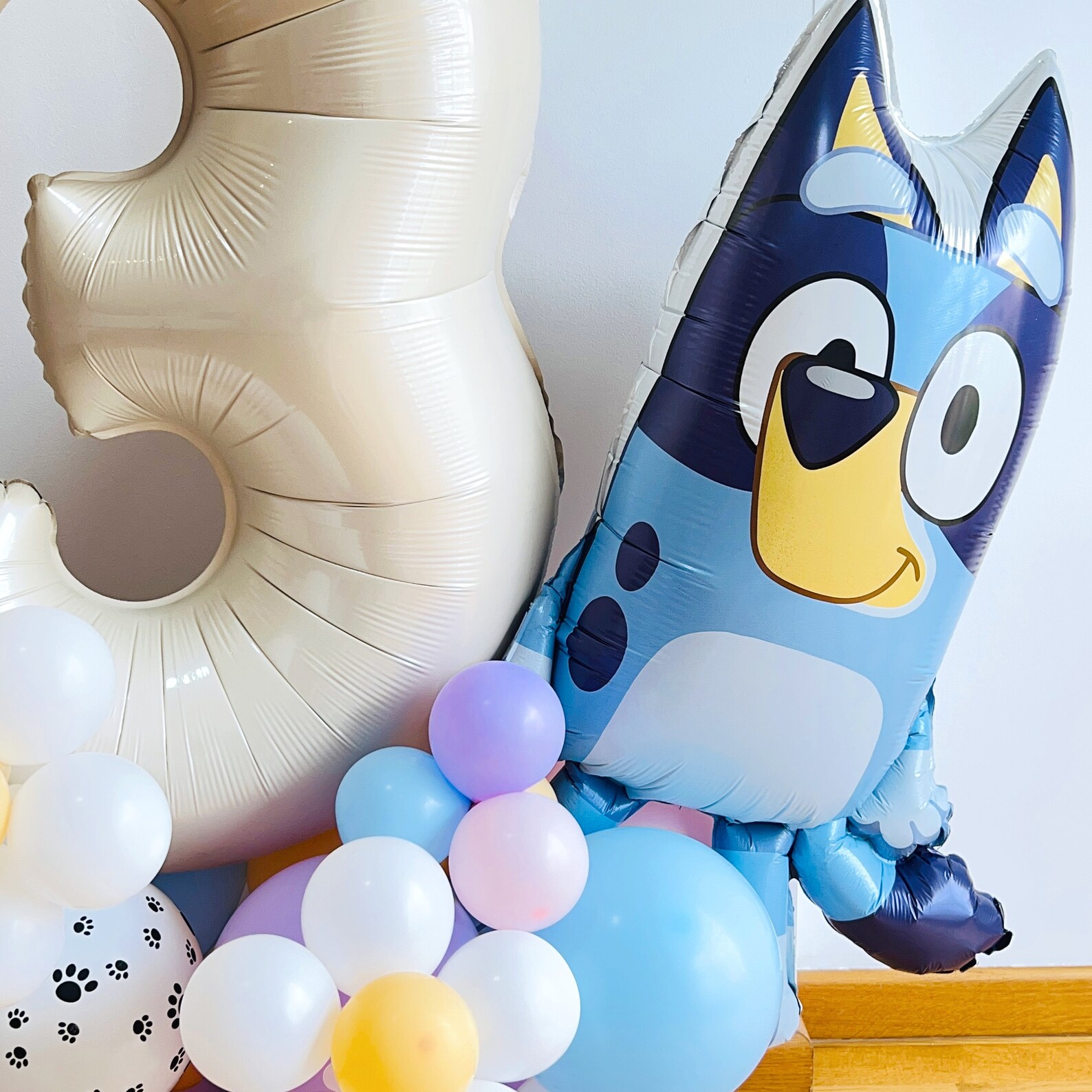 DIY Bluey Balloon Sculpture Bluey Birthday Decorations Bluey - Etsy Canada