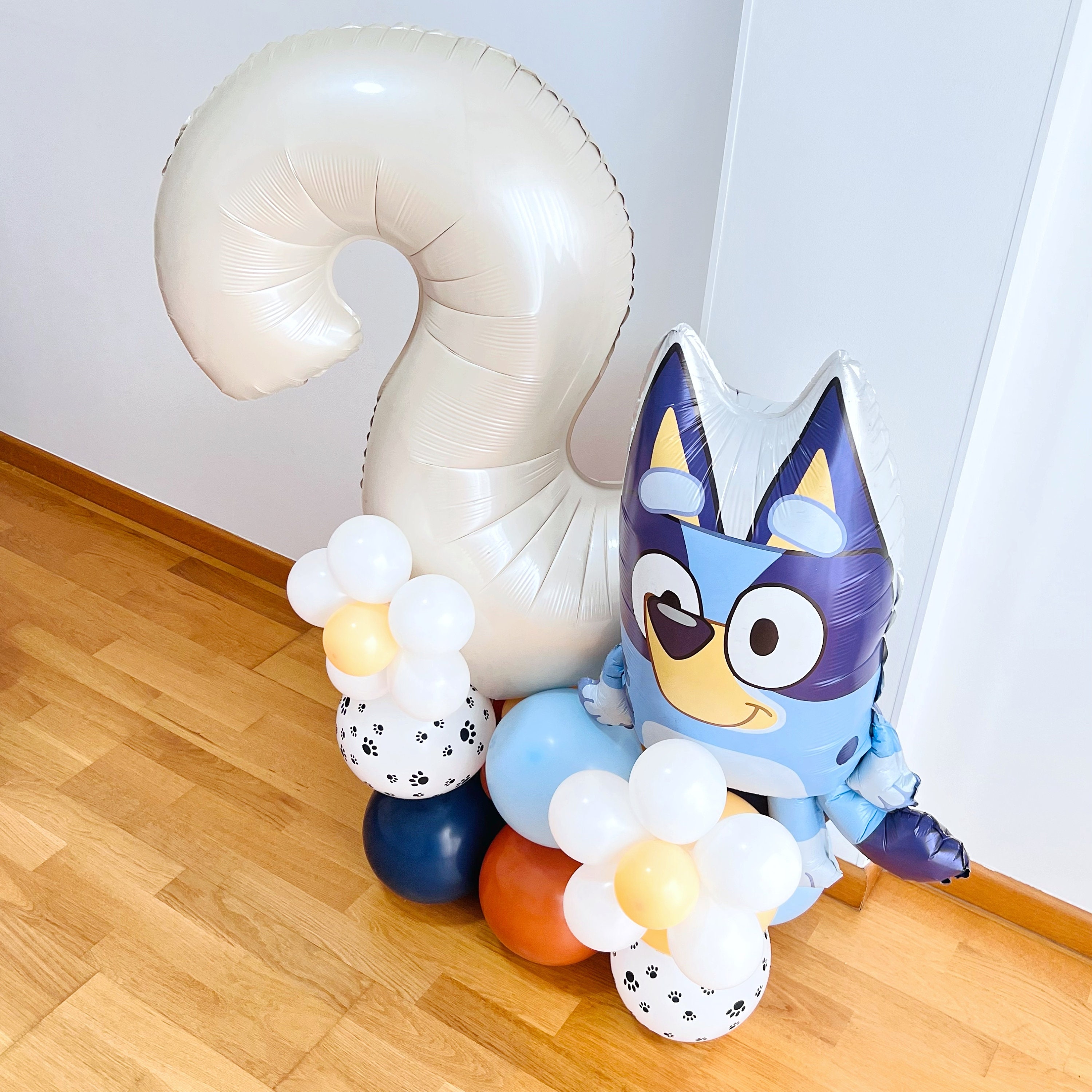 DIY Bluey Balloon Sculpture, Bluey Birthday Decorations, Bluey Party ...