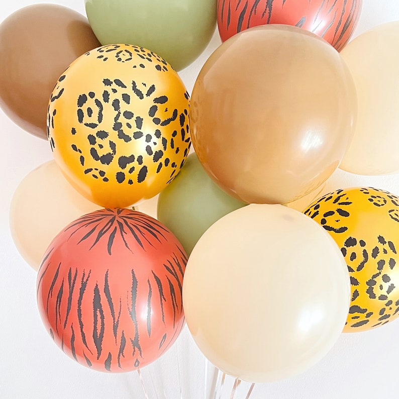 Safari Balloon Bouquet, Safari Birthday Decorations, Wild One Birthday ...