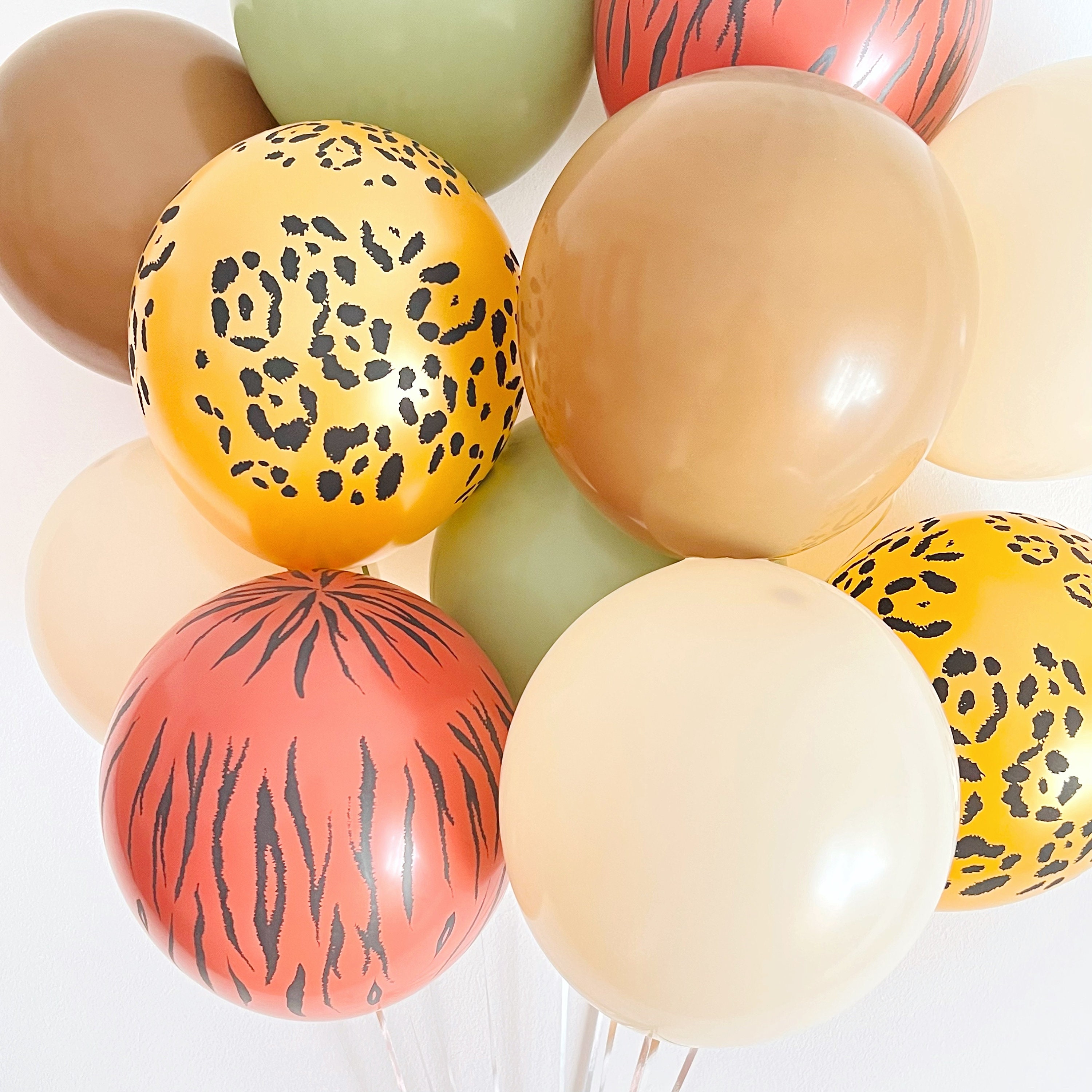 Safari Balloon Bouquet, Safari Birthday Decorations, Wild One Birthday ...