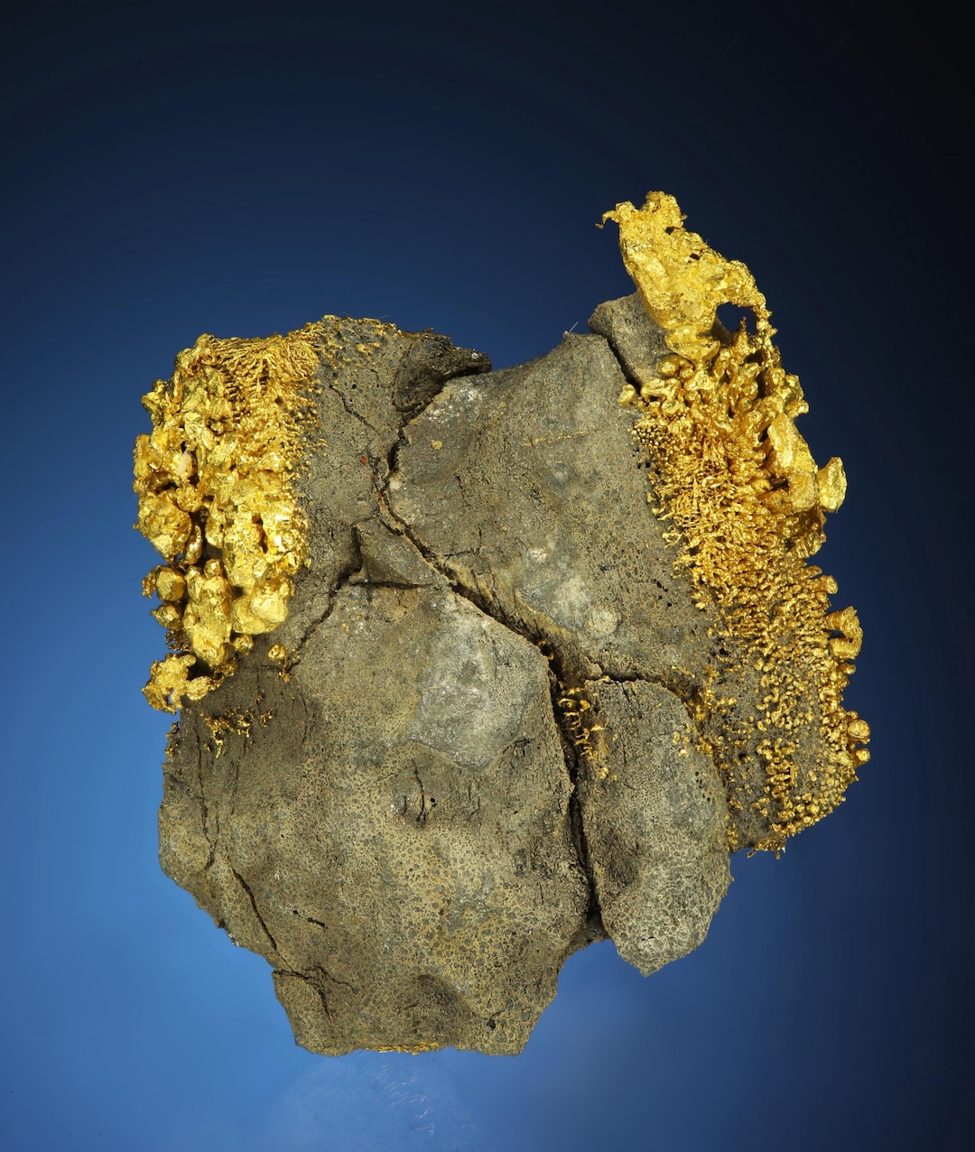 Gold Crystals on Lead-iron Matrix Natural Crystal Gold Specimen ...