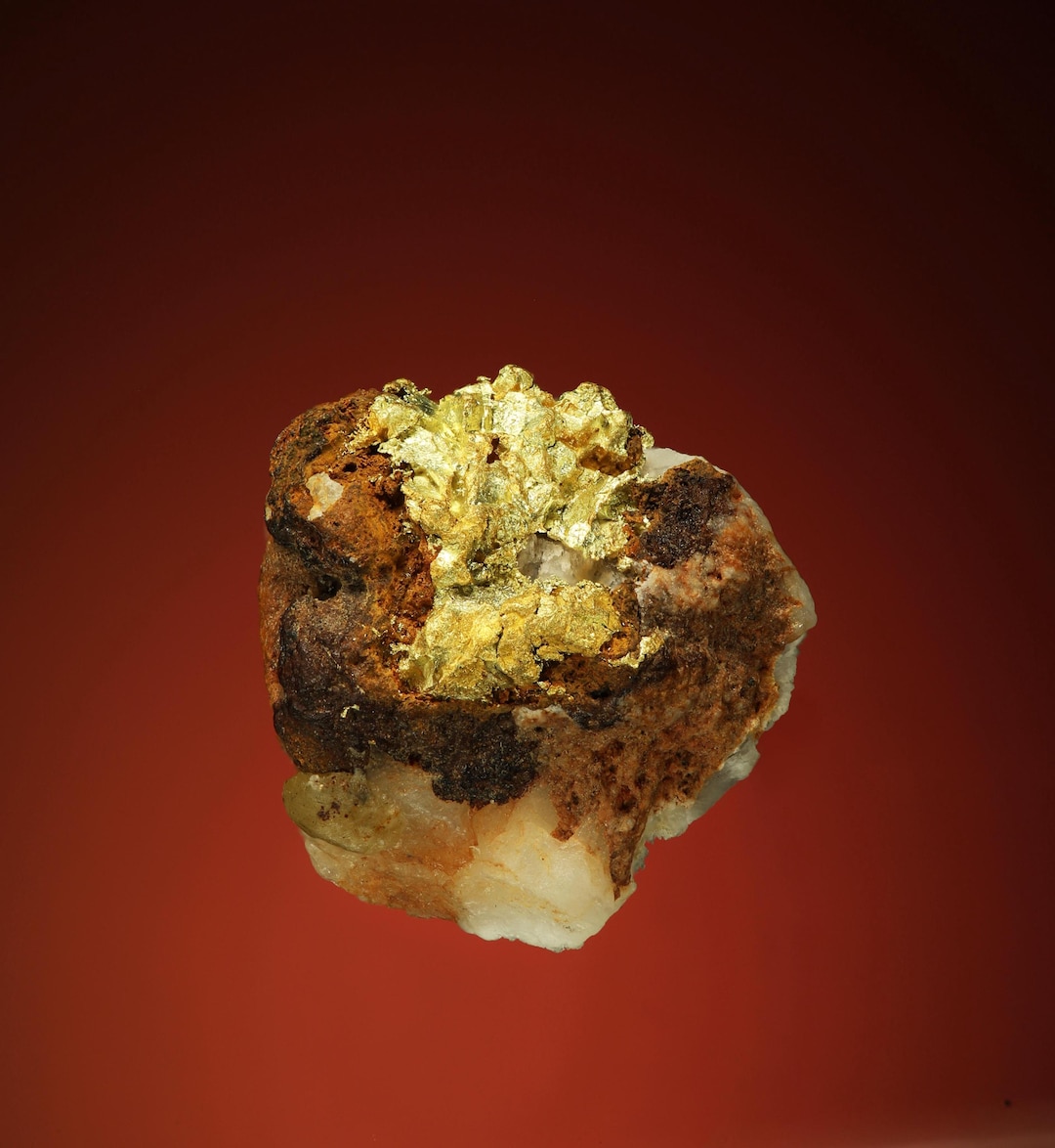 Crystallized Gold on Limonite and Quartz Natural Crystal Gold Specimen ...