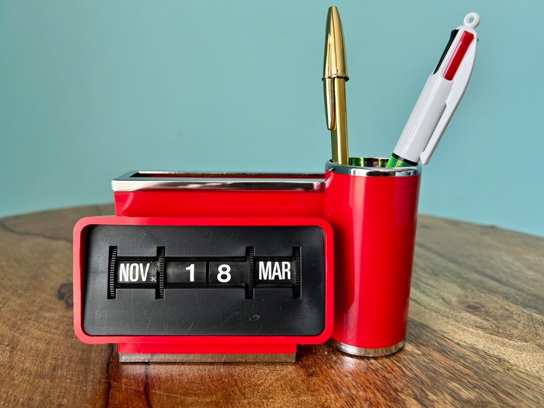 Iconic 60s Perpetual Calendar Organizer in Plastic Fiberglass Vintage ...