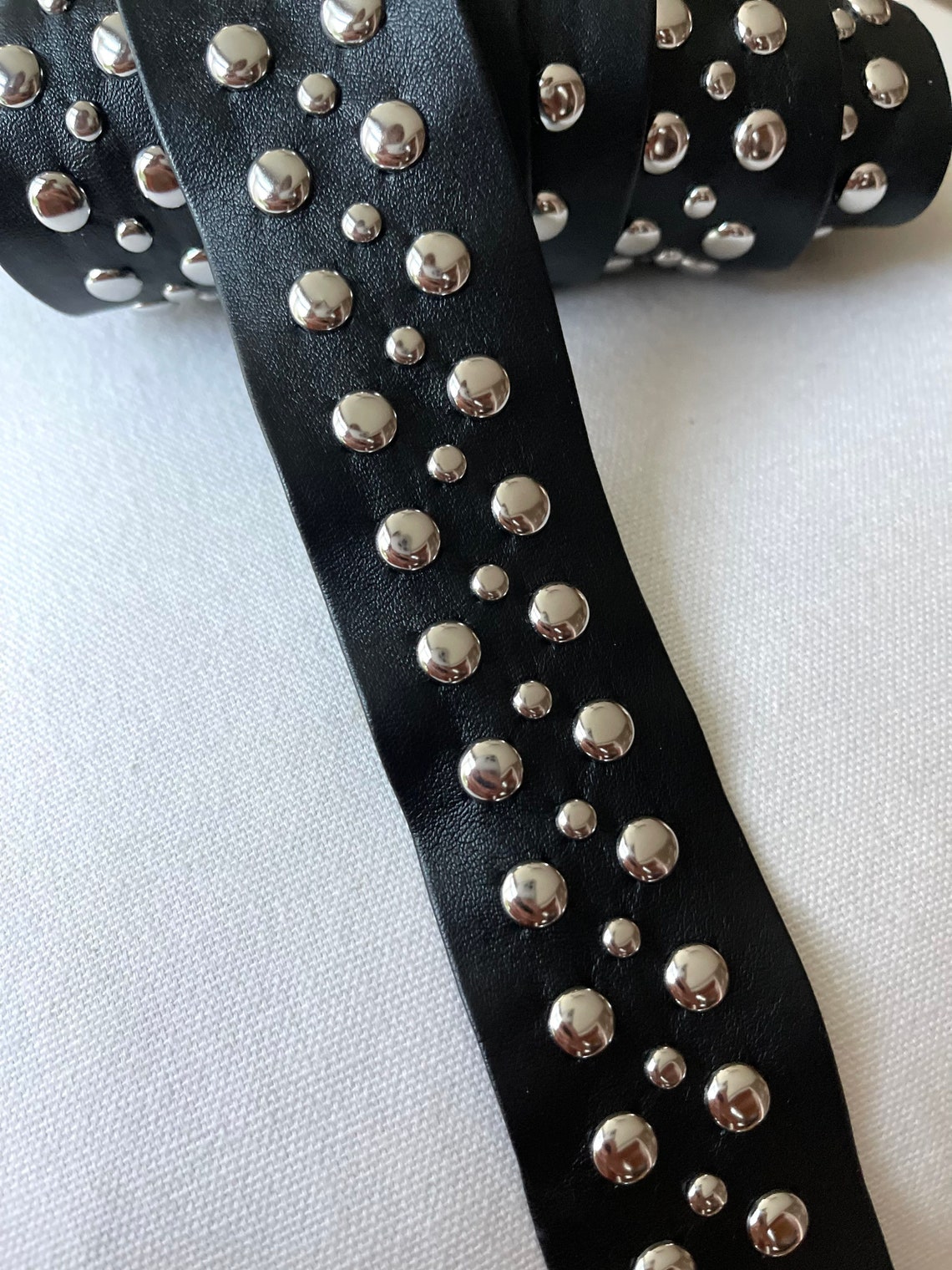 1 1/2" Studded Silver Round Flat Suds, Pleather Tape, 3 Row Silver ...