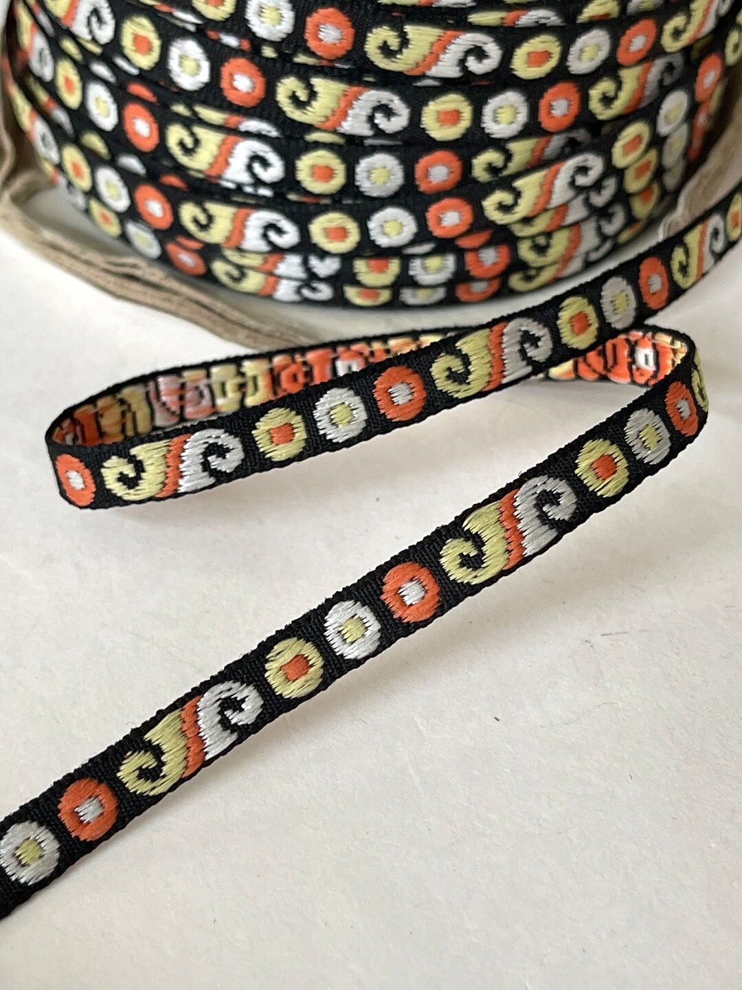 1/4" Vintage Abstract Funky Psychedelic Geometric Pattern Ethnic ...
