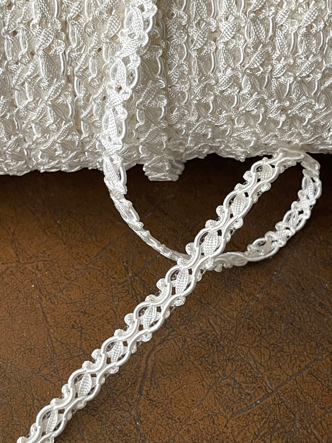 2 YARDS Vintage Gimp Scroll Novelty Elegant Antique White Bridal Braid ...