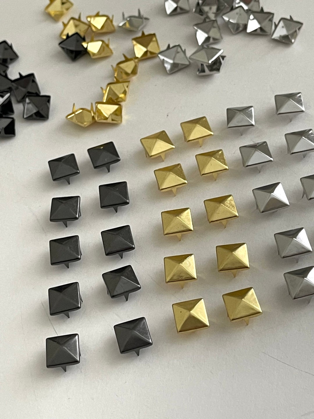 100 Pack Square Studs 10mm 4 Prong Metal Suds Pave Edgy Square Sutd ...