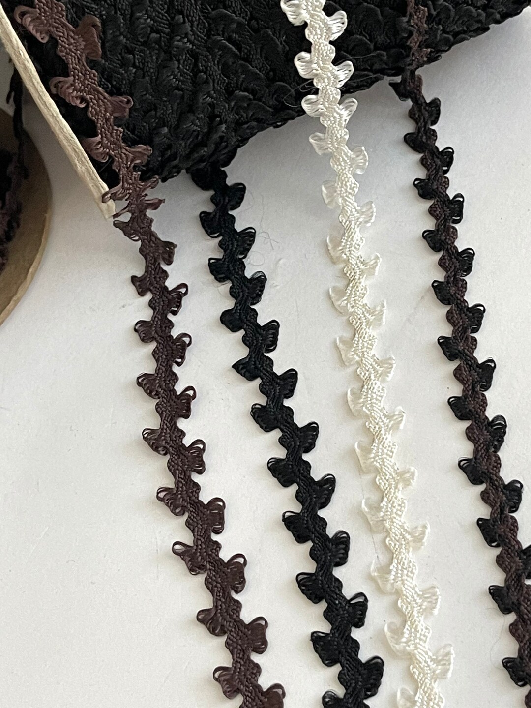 2 YARDS Vintage Feather Edge Ric Rac Reversible Ribbon, True Vintage ...