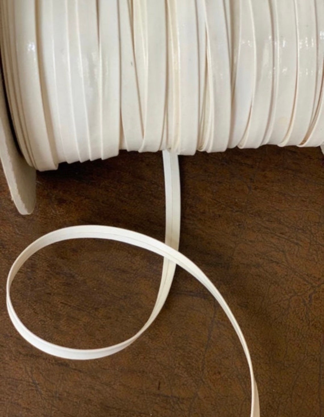 1/4"plether Antique White (2yds) Patent Pleather Chokers, Strap Belting ...