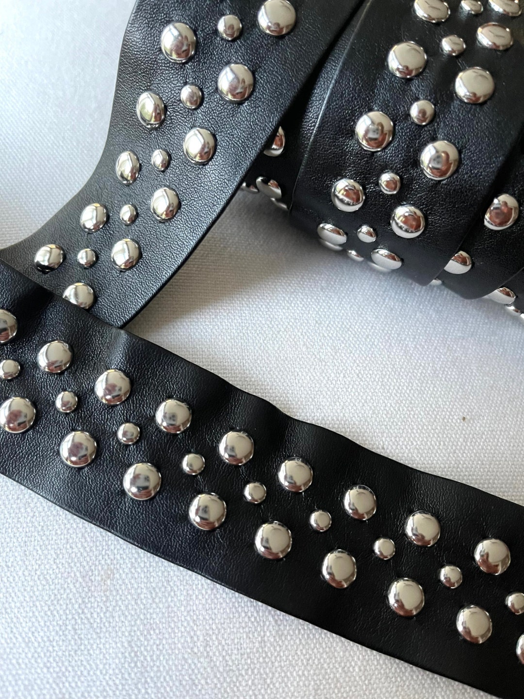 1 1/2" Studded Silver Round Flat Suds, Pleather Tape, 3 Row Silver ...