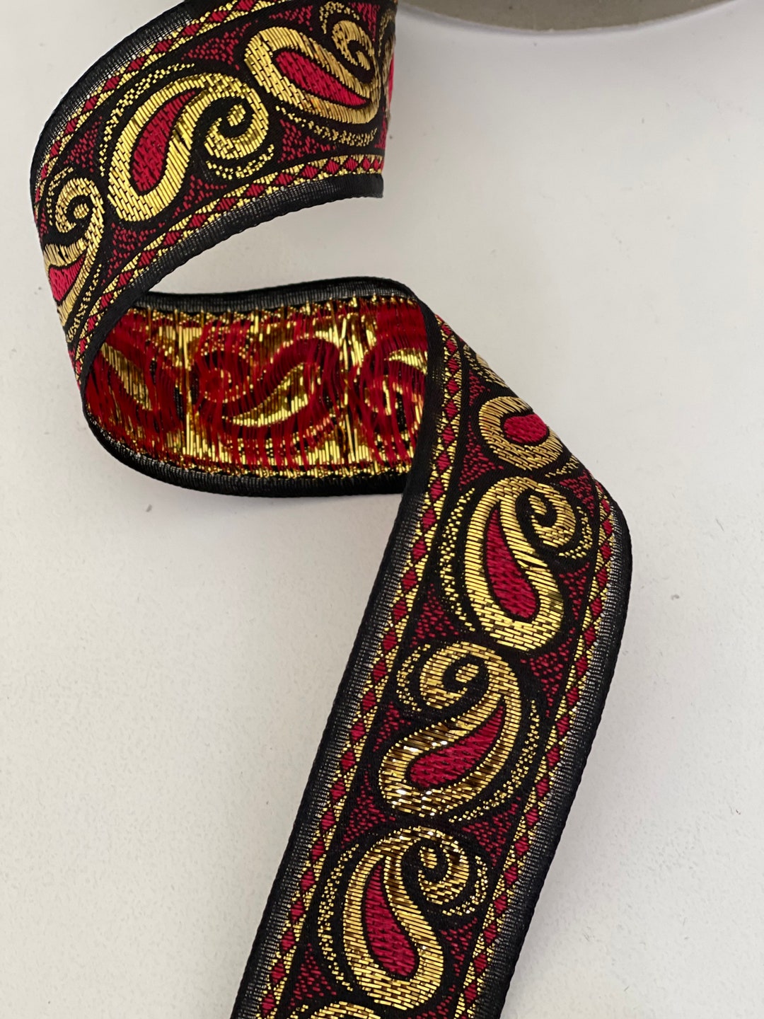 Vintage GOLD, Golden Metallic Jacquard Paisley Design , Bright Red ...