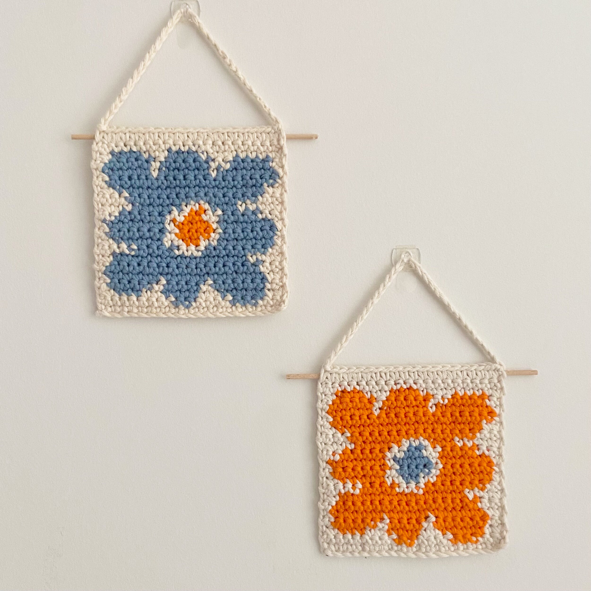 Mini Asymmetrical Flower Crochet Tapestry PATTERN (PDF), DIY Floral ...