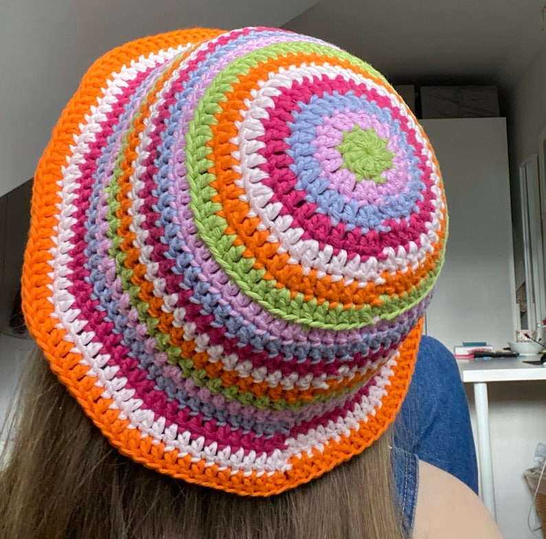 Striped Staple Crochet Bucket Hat PATTERN Pdf, Colourful Cloche Hat ...