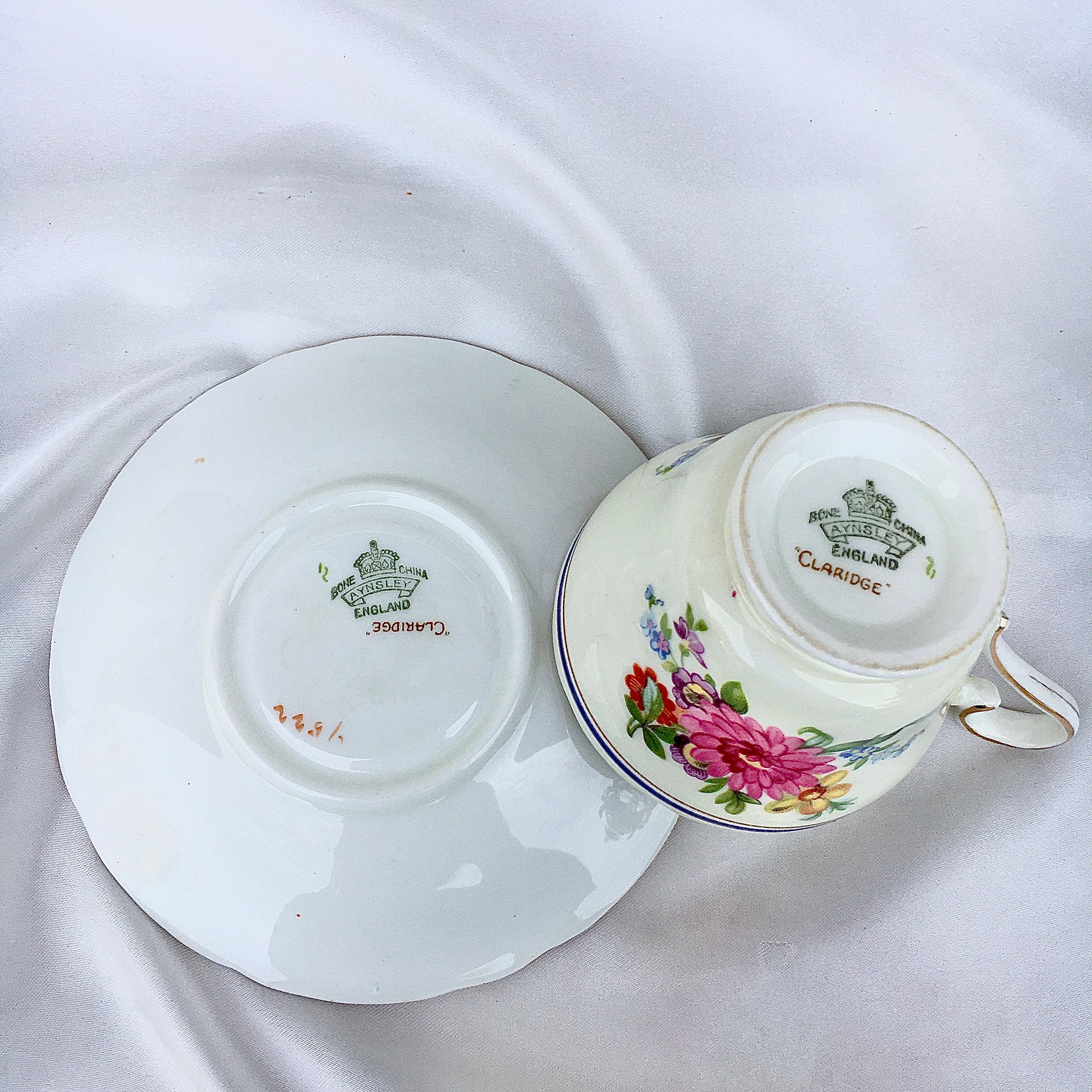 Tea Cups & Sets Drinkware Vintage Aynsley Bone China England Claridge ...