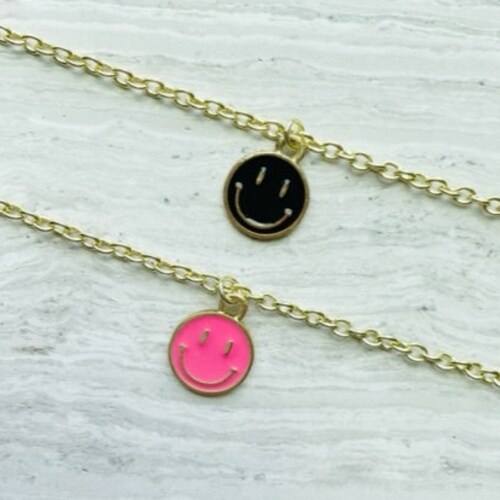 5 Smiley Face Charms Smiley Face Pendants Smiley Face - Etsy