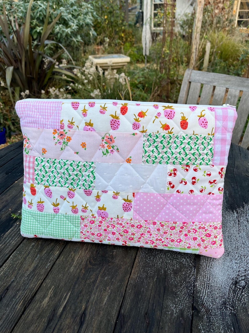 Handmade Quilted Laptop Case With Pocket – One-of-a-kind MacBook ...
