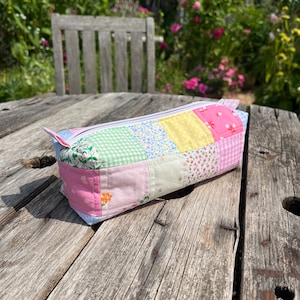 Handmade Patchwork Pencil Case / Make up Bag - Etsy